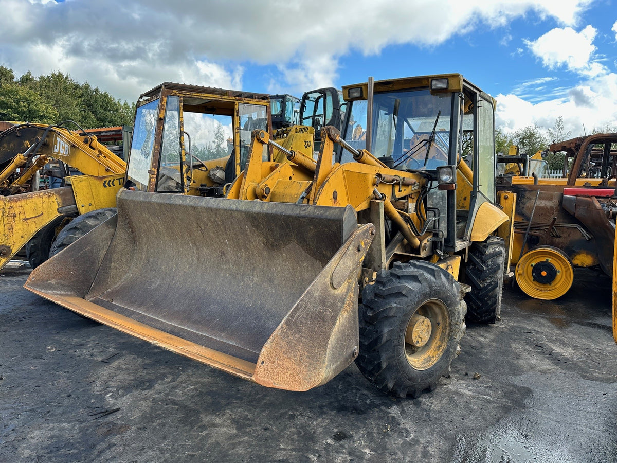 JCB 2CX SERIAL NUMBER 657548 YEAR 1993 - Vicary Plant JCB Spares ...