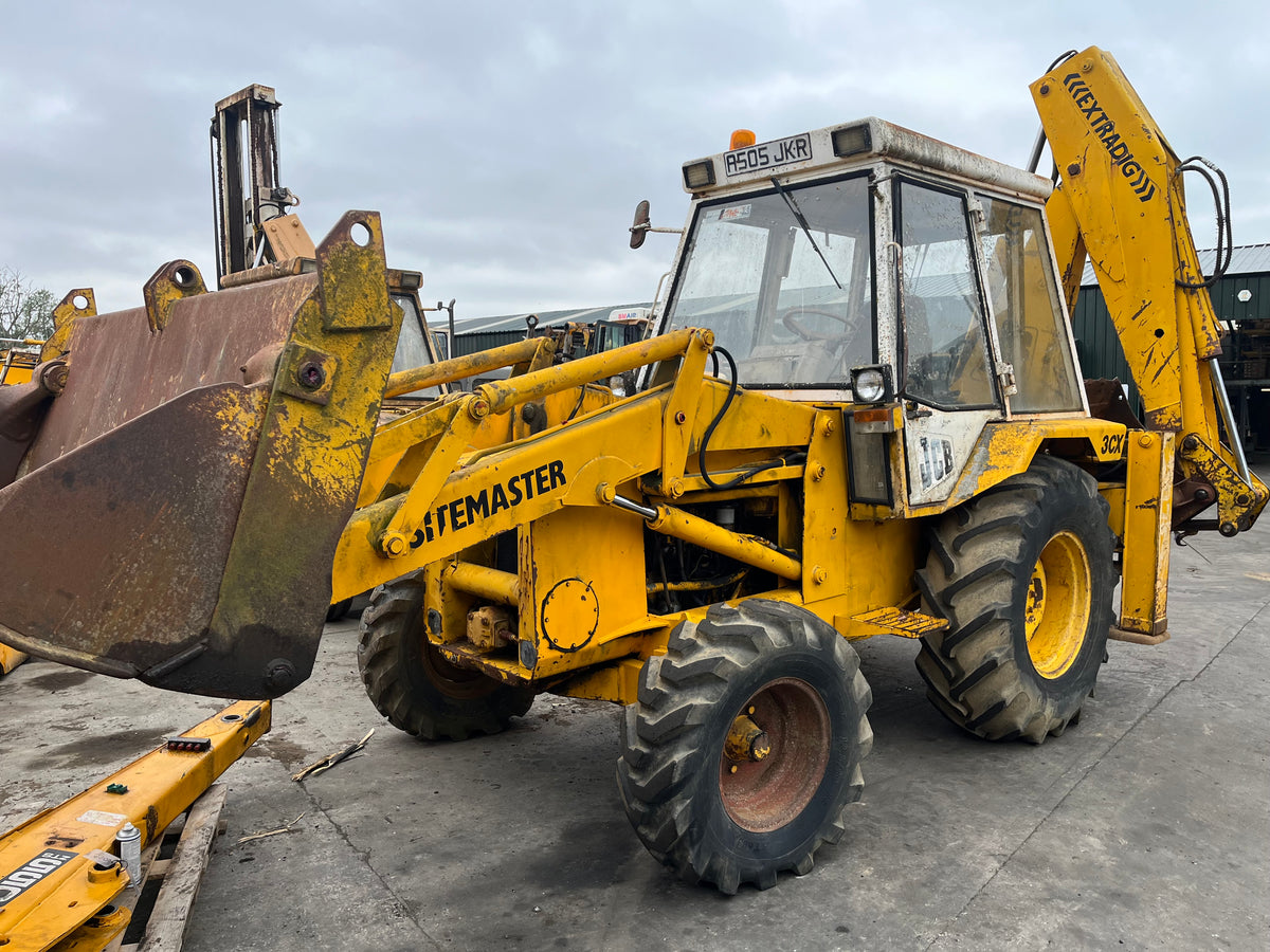 JCB 3CX 2WD WHITE CAB YEAR 1983 - Vicary Plant JCB Spares – Vicary ...