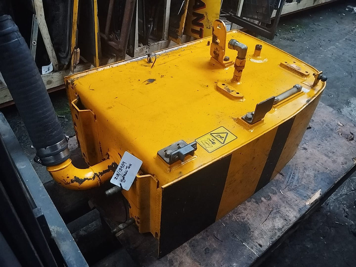SECOND HAND HYDRAULIC TANK JCB Part No. 215/13959 - Vicary Plant JCB ...