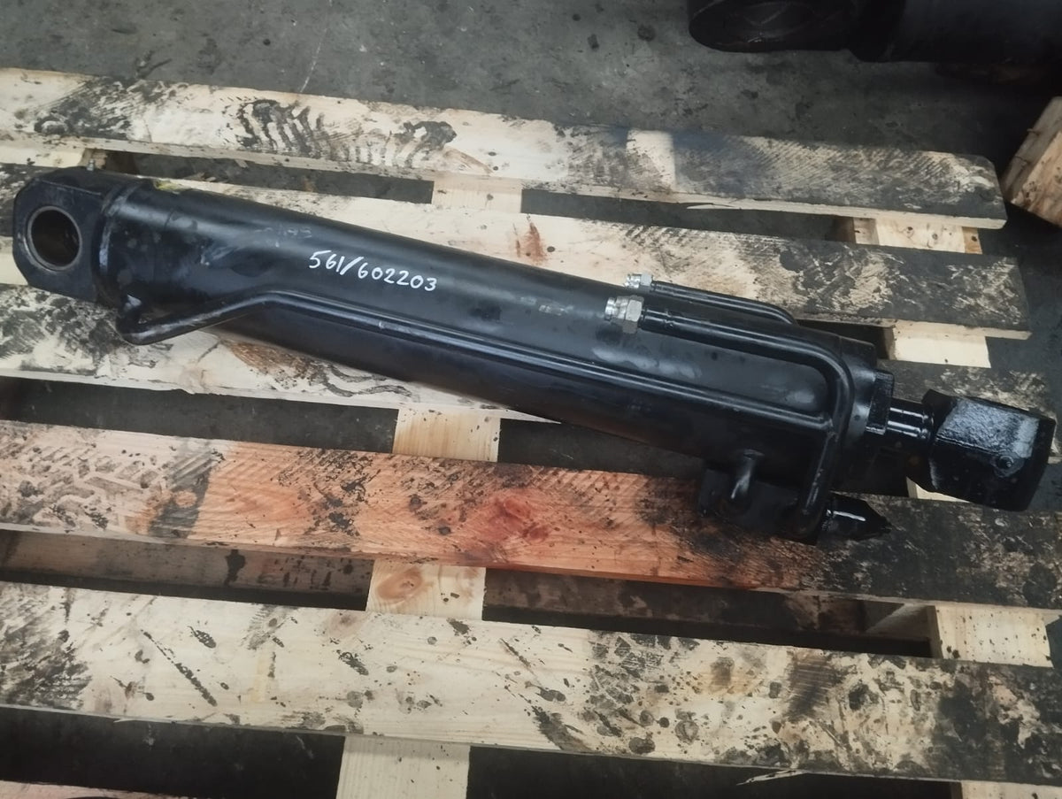 SECOND HAND TILT RAM JCB Part No. 561/60220 - Vicary Plant JCB Spares ...