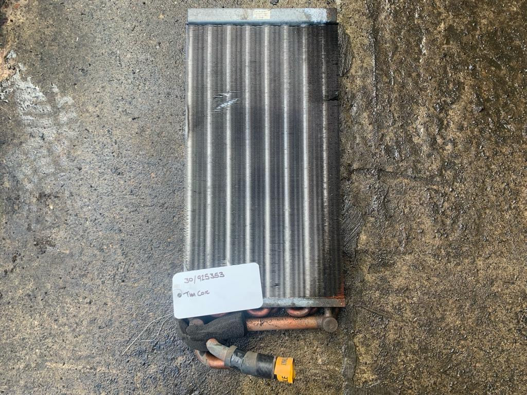SECOND HAND HEATER MATRIX JCB Part No. 30/925353 - Vicary Plant JCB ...
