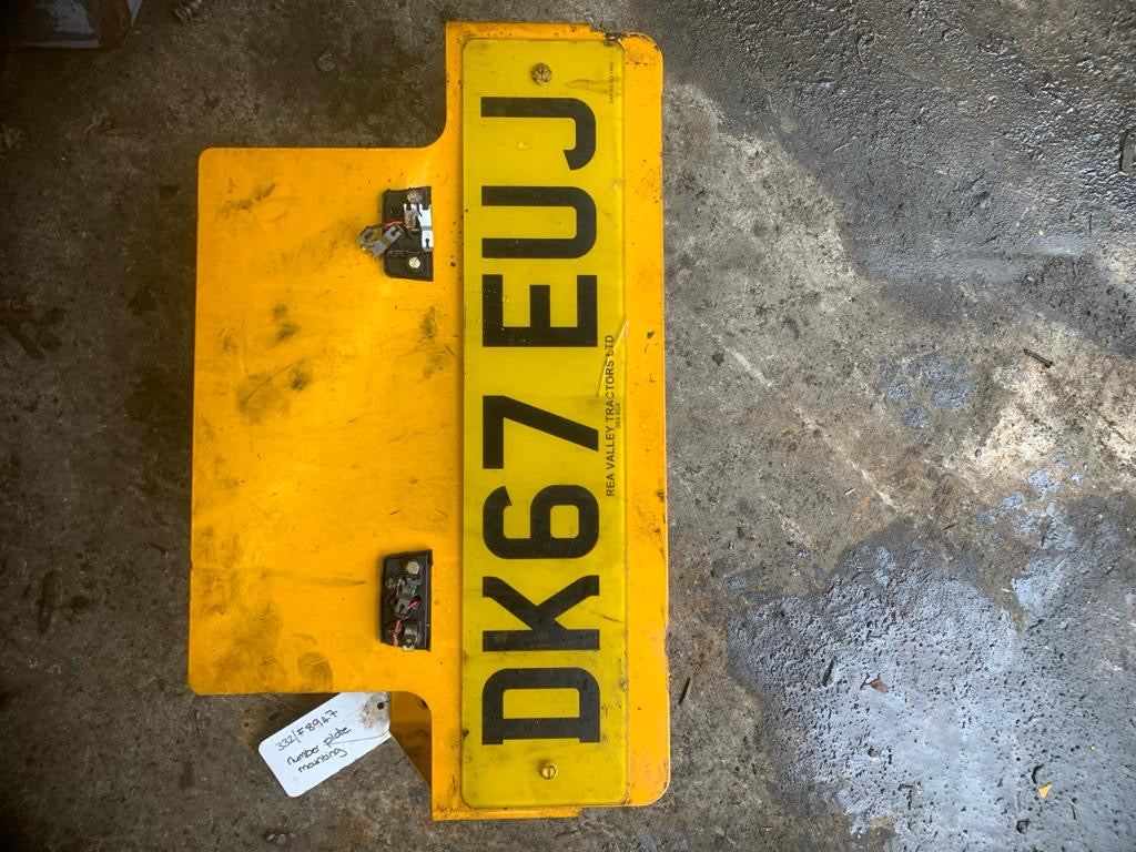 SECOND HAND NUMBER PLATE HOLDER JCB Part No. 332/F8947 - Vicary Plant ...