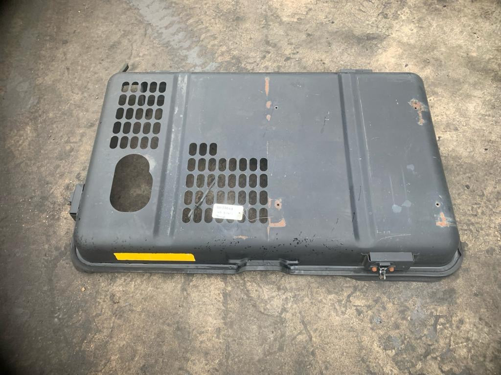 SECOND HAND BONNET JCB Part No. 331/13548 - Vicary Plant JCB Spares ...