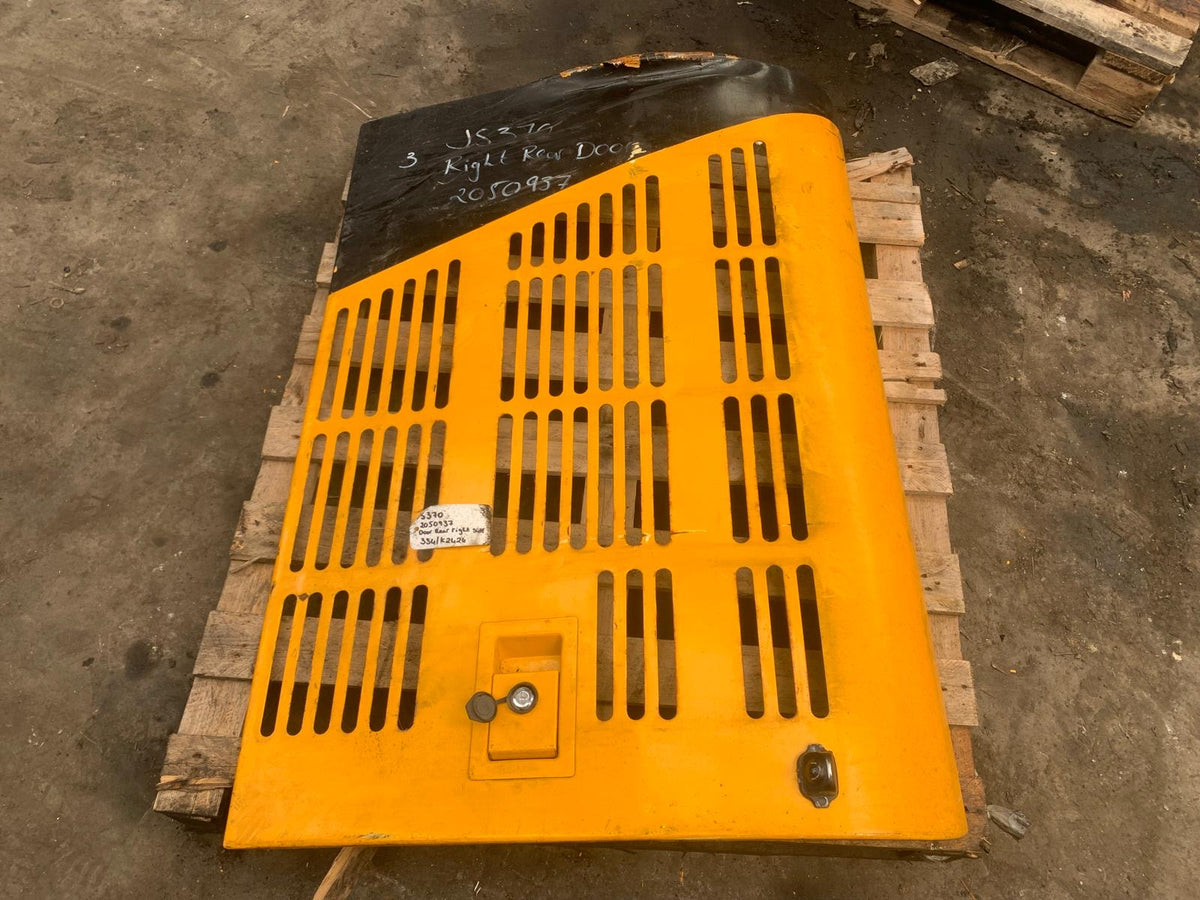 SECOND HAND DOOR JCB Part No. 334/K2424 - Vicary Plant JCB Spares ...