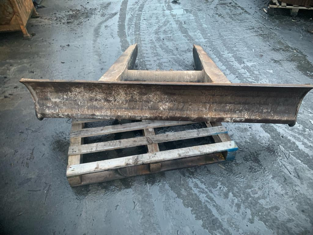 SECOND HAND DOZER BLADE JCB Part No. 333/T1650 - Vicary Plant JCB ...