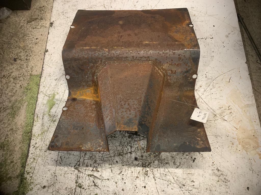 SECOND HAND BELLY PLATE JCB Part No. 335/02756 - Vicary Plant JCB ...