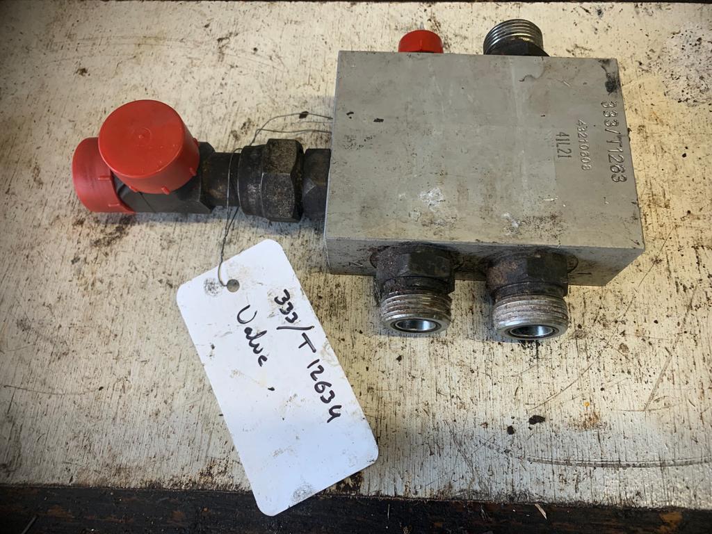 SECOND HAND MANIFOLD BLOCK JCB Part No. 333/T1263 - Vicary Plant JCB ...