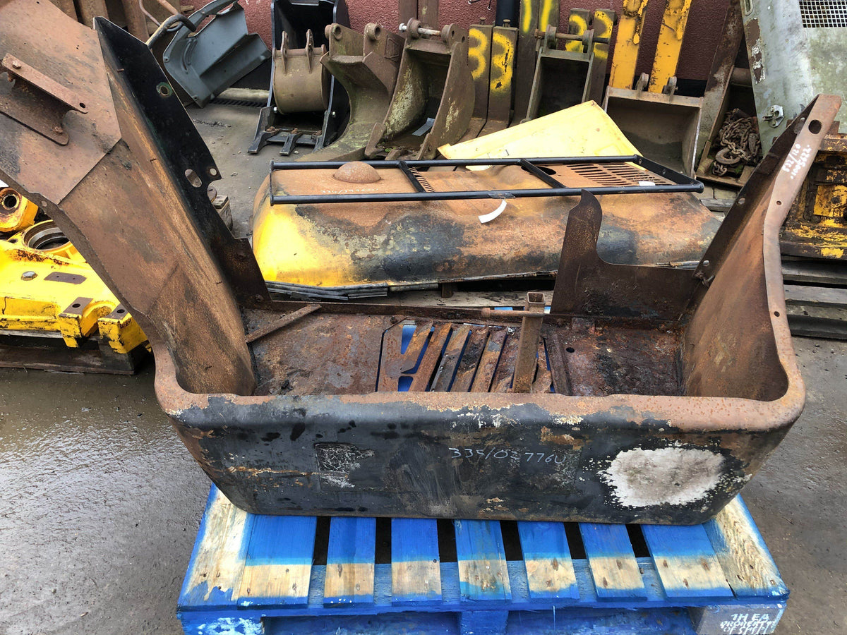 SECOND HAND ENGINE POD JCB Part No. 335/02776 - Vicary Plant JCB Spares ...