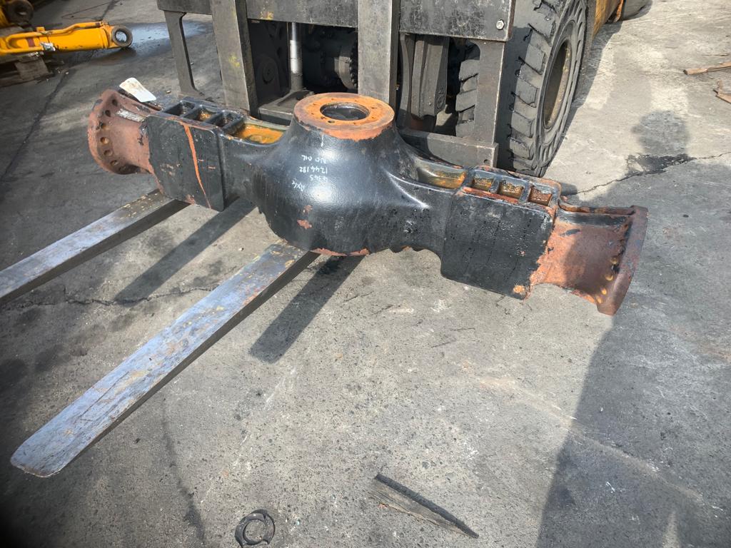 SECOND HAND AXLE CASING JCB Part No. 10/909401 - Vicary Plant JCB ...
