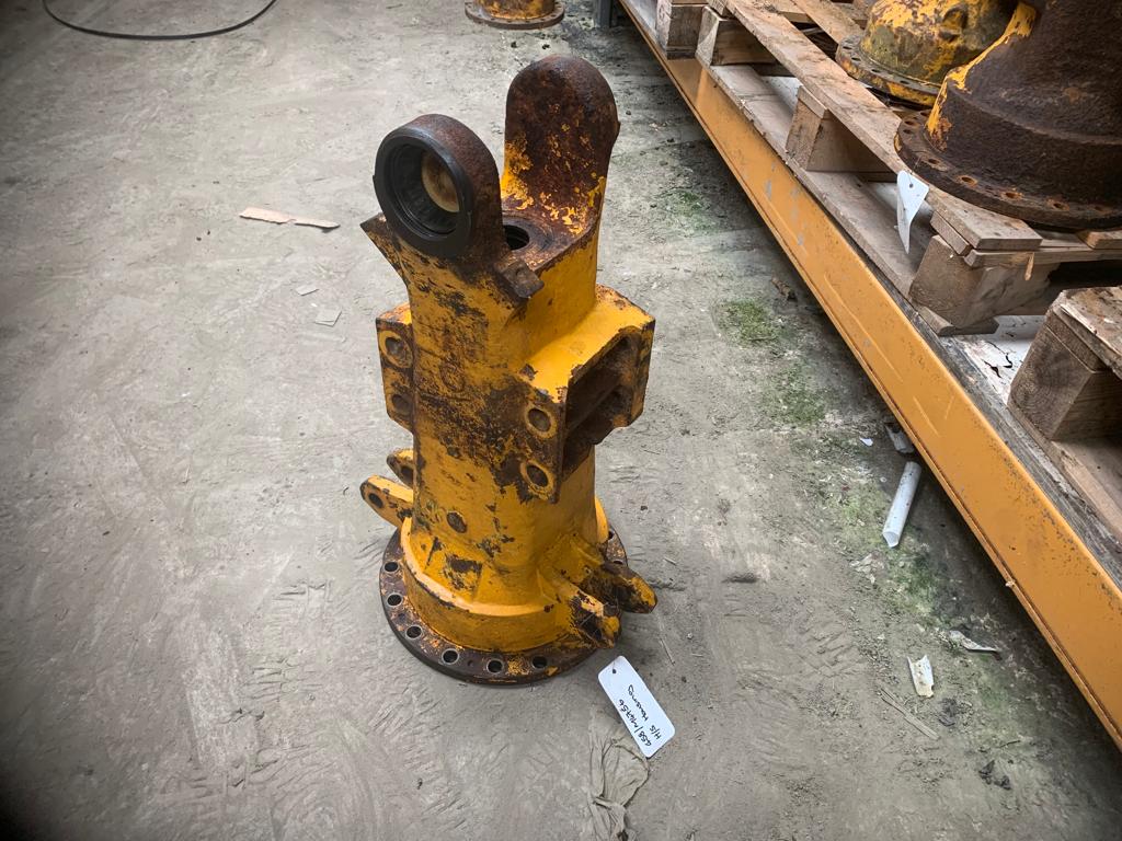 SECOND HAND AXLE ARM JCB Part No. 458/M4756 - Vicary Plant JCB Spares ...