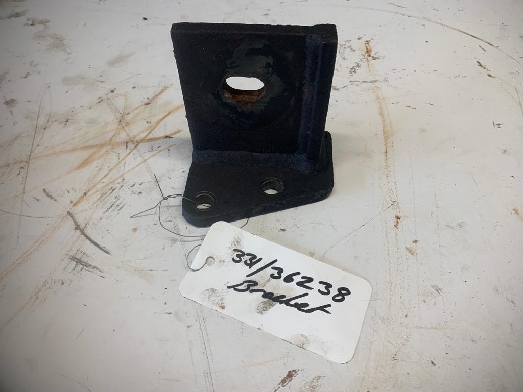 SECOND HAND ENGINE MOUNTING BRACKET LH JCB Part No. 331/36238 - Vicary ...