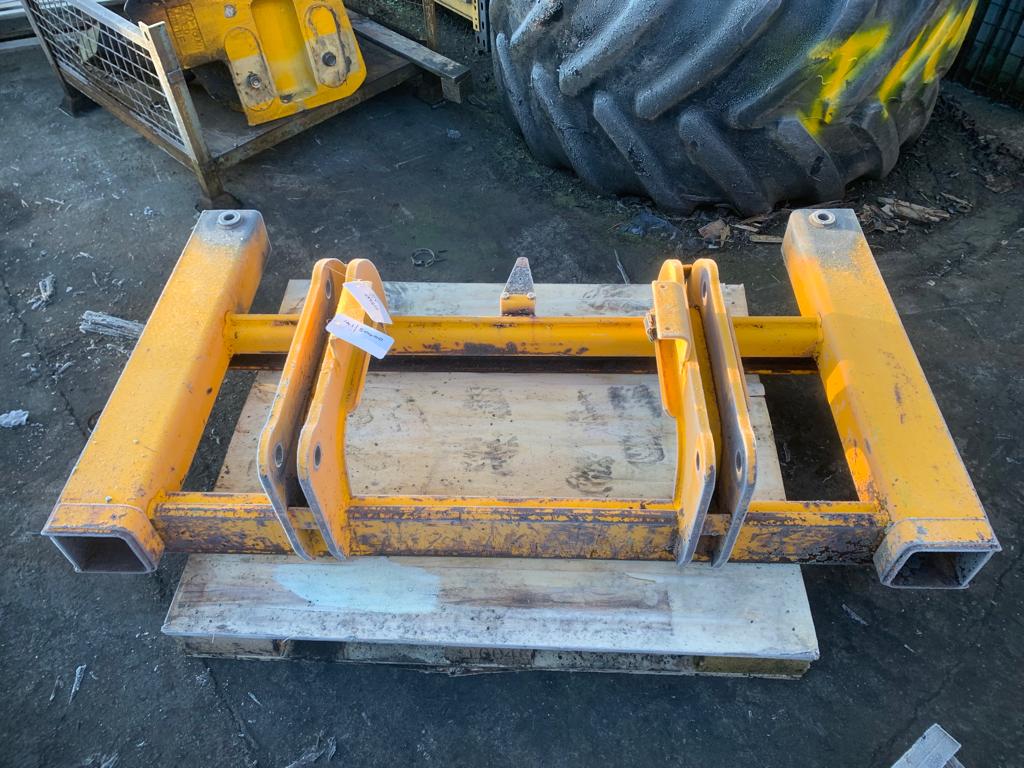 SECOND HAND STAB LEGS JCB Part No. 141/50400 - Vicary Plant JCB Spares ...