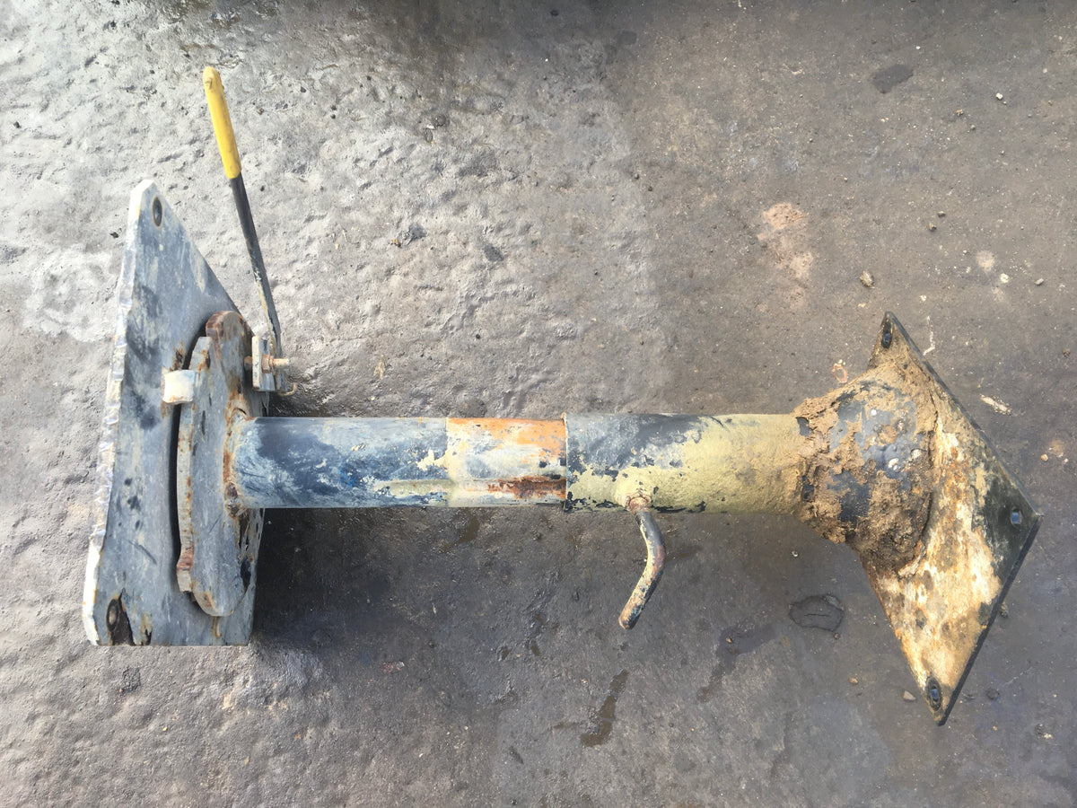 SECOND HAND SEAT BASE JCB Part No. 123/04500 - Vicary Plant JCB Spares ...