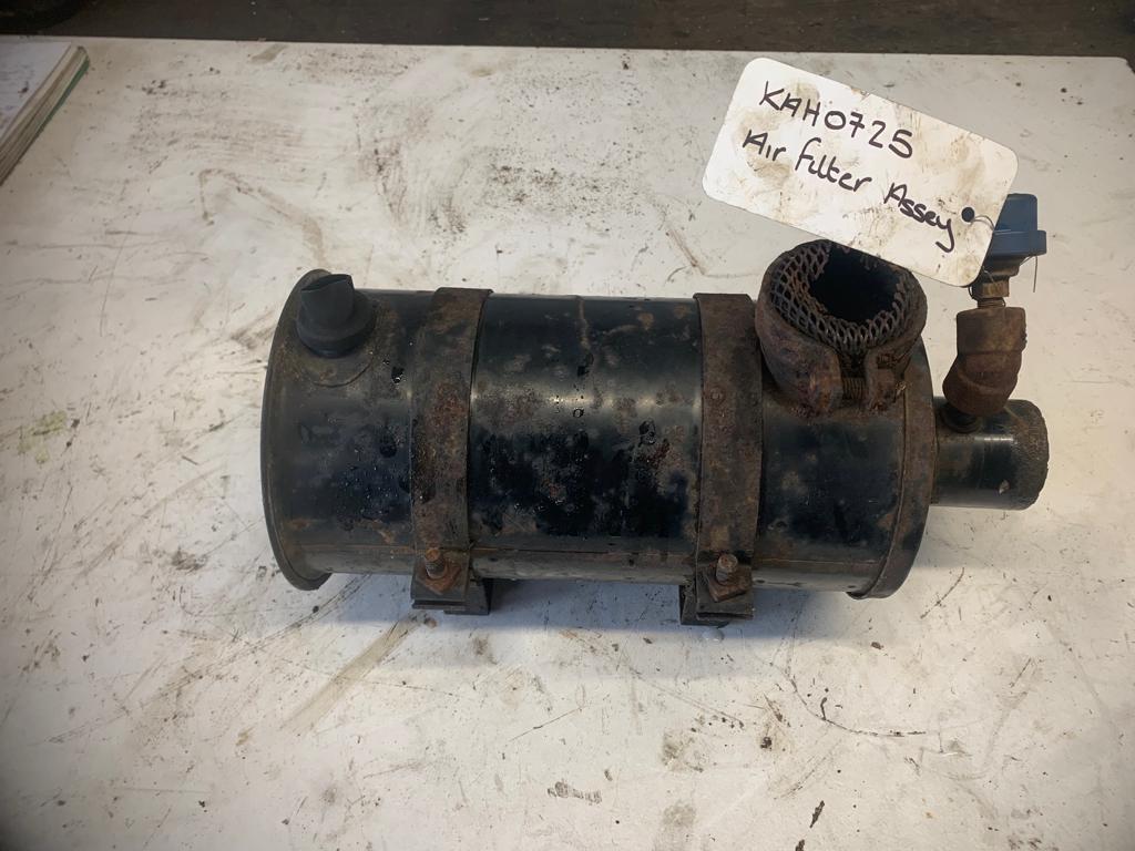 SECOND HAND AIR FILTER ASSEMBLY JCB Part No. KAH0725 - Vicary Plant JCB ...