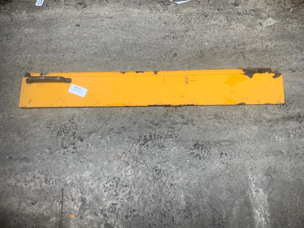 SECOND HAND ENGINE COVER LOWER PANEL RH JCB Part No. 268/20062 - Vicary ...