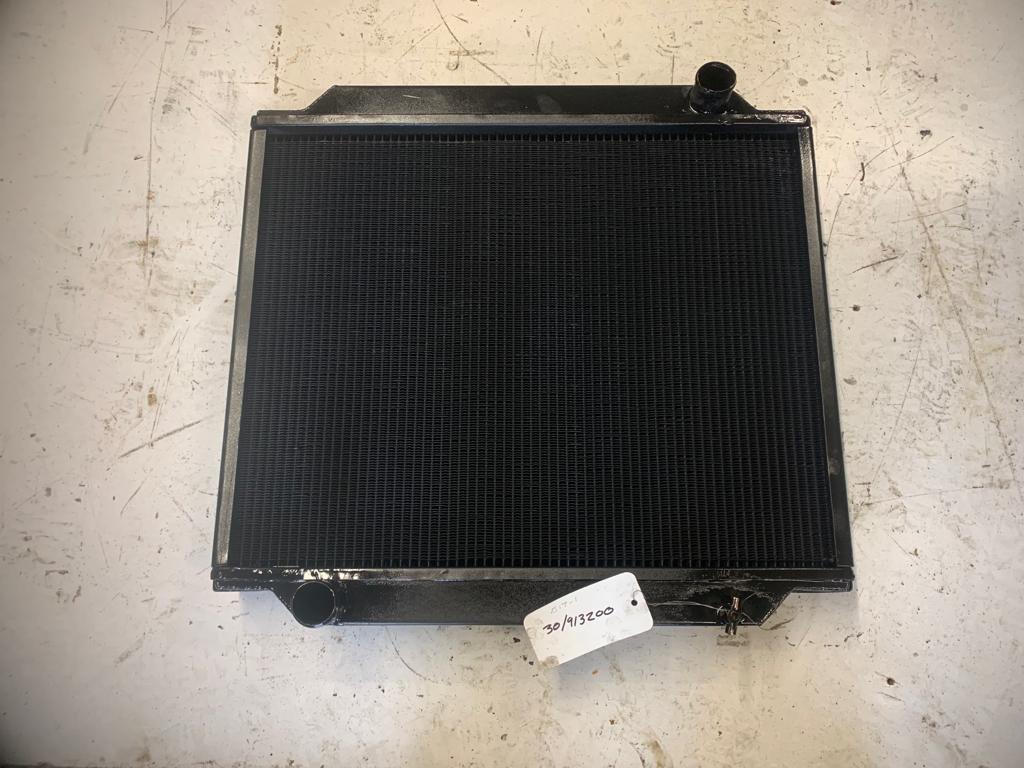 SECOND HAND RADIATOR JCB Part No. 30/913200 - Vicary Plant JCB Spares ...