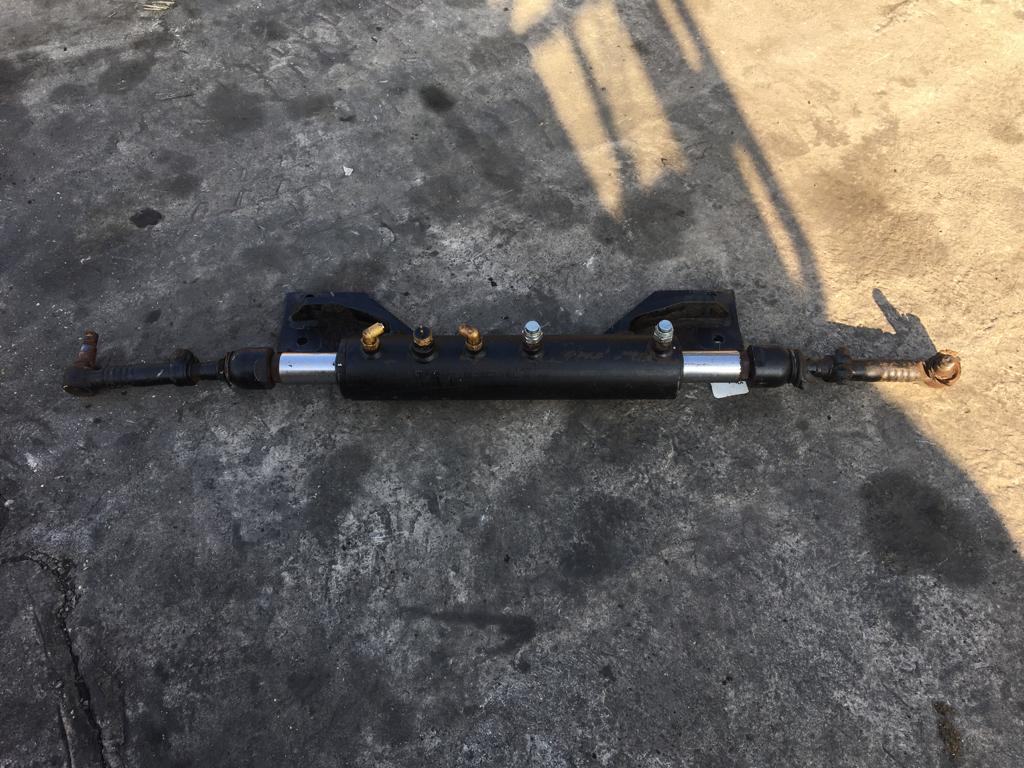 SECOND HAND 4WS RAM JCB Part No. 331/13990 - Vicary Plant JCB Spares ...