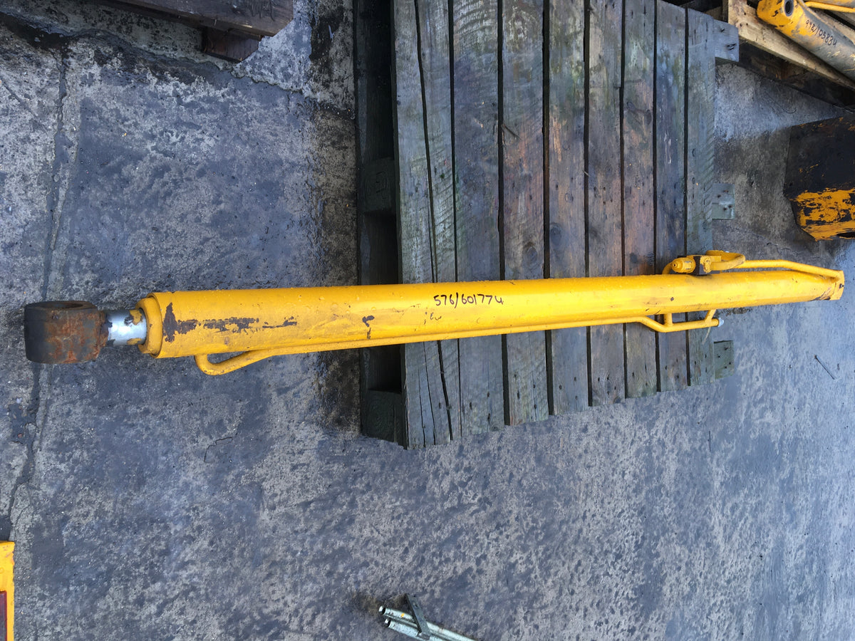 SECOND HAND EXTENTION RAM JCB Part No. 576/60177 - Vicary Plant JCB ...