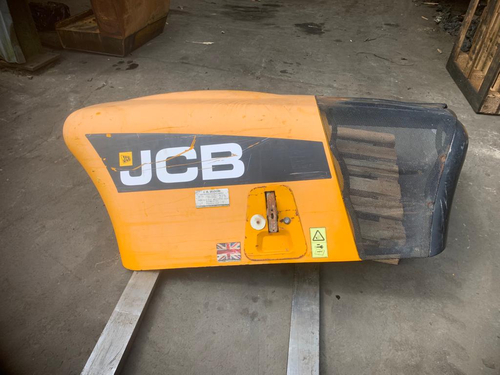 SECOND HAND BONNET JCB Part No. 160/15680 - Vicary Plant JCB Spares ...