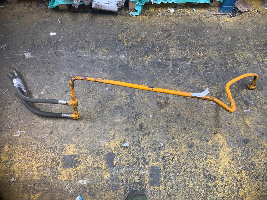 SECOND HAND PIPE ASSEMBLY JCB Part No. KRJ4183 - Vicary Plant JCB ...
