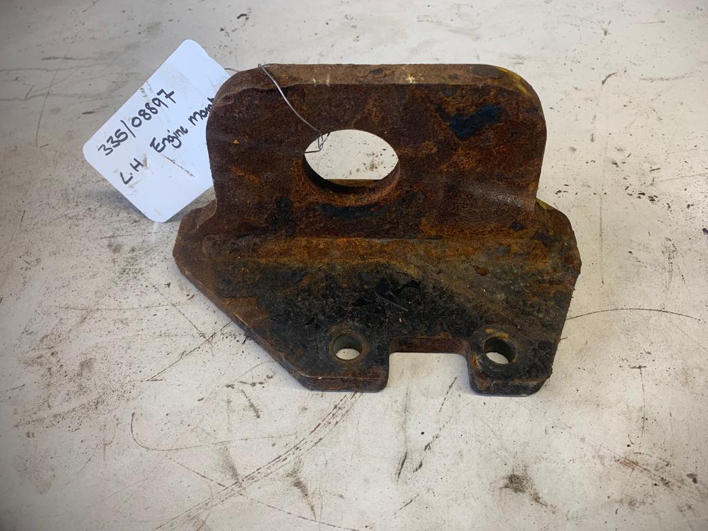 SECOND HAND ENGINE MOUNT LH JCB Part No. 335/08897 - Vicary Plant JCB ...