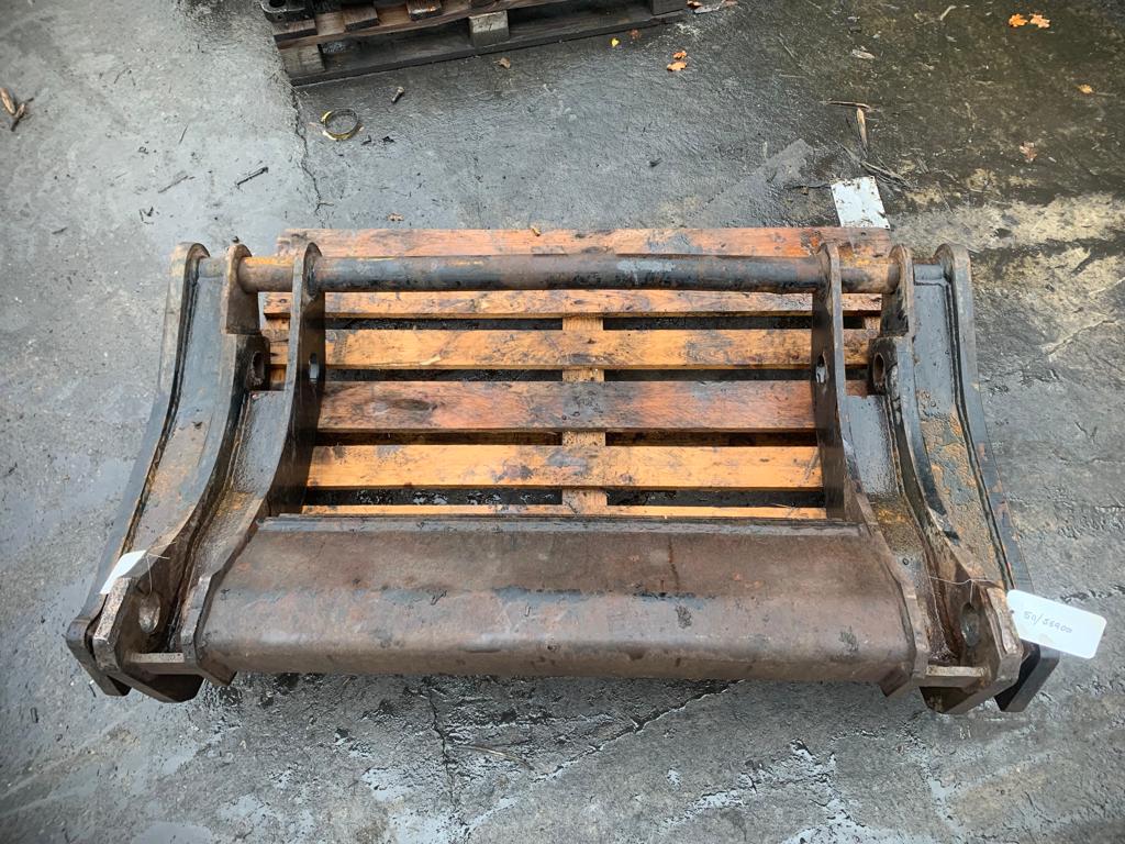 SECOND HAND QUICK HITCH JCB Part No. 511/56900 - Vicary Plant JCB ...