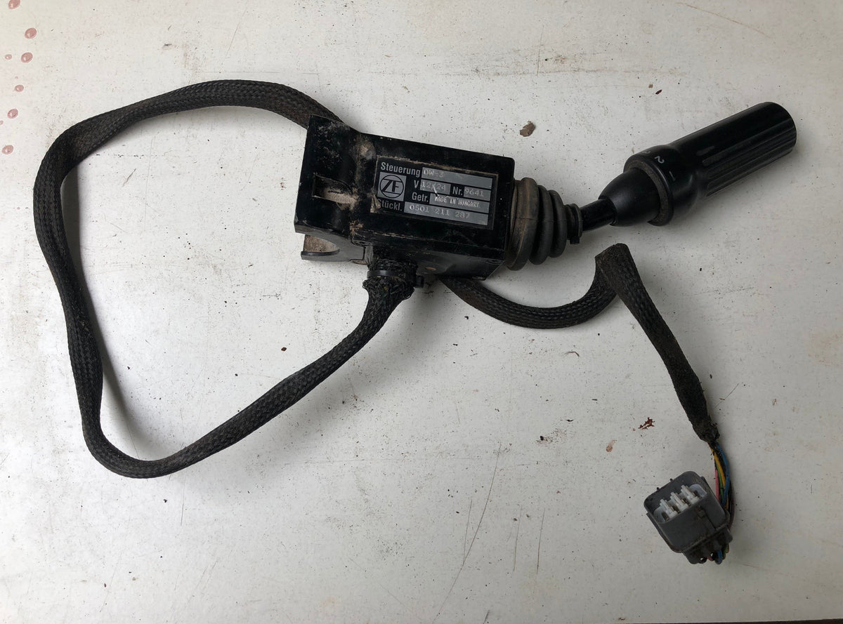 SECOND HAND COLUMN SWITCH JCB Part No. 04/801301 - Vicary Plant JCB ...