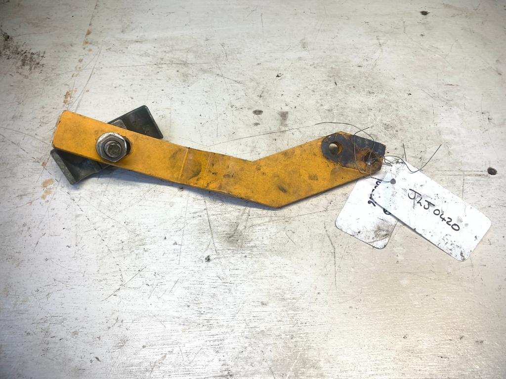 SECOND HAND BRACKET JCB Part No. JLJ0420 - Vicary Plant JCB Spares ...