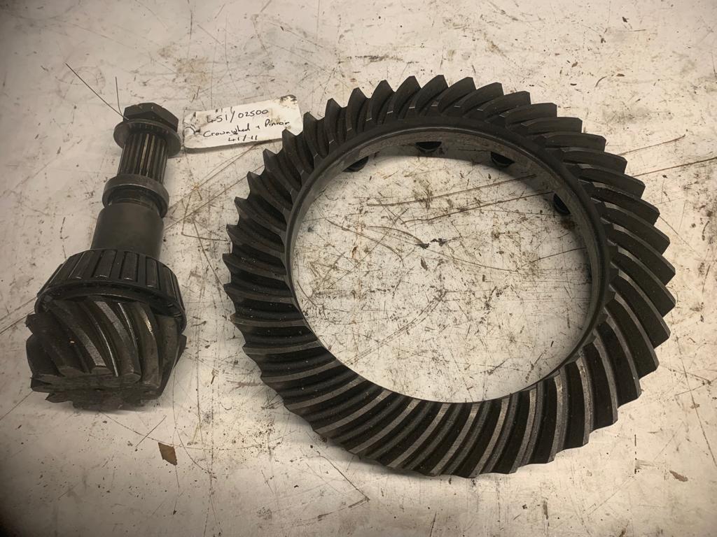 SECOND HAND CROWN WHEEL AND PINOIN JCB Part No. 451/02500 - Vicary ...