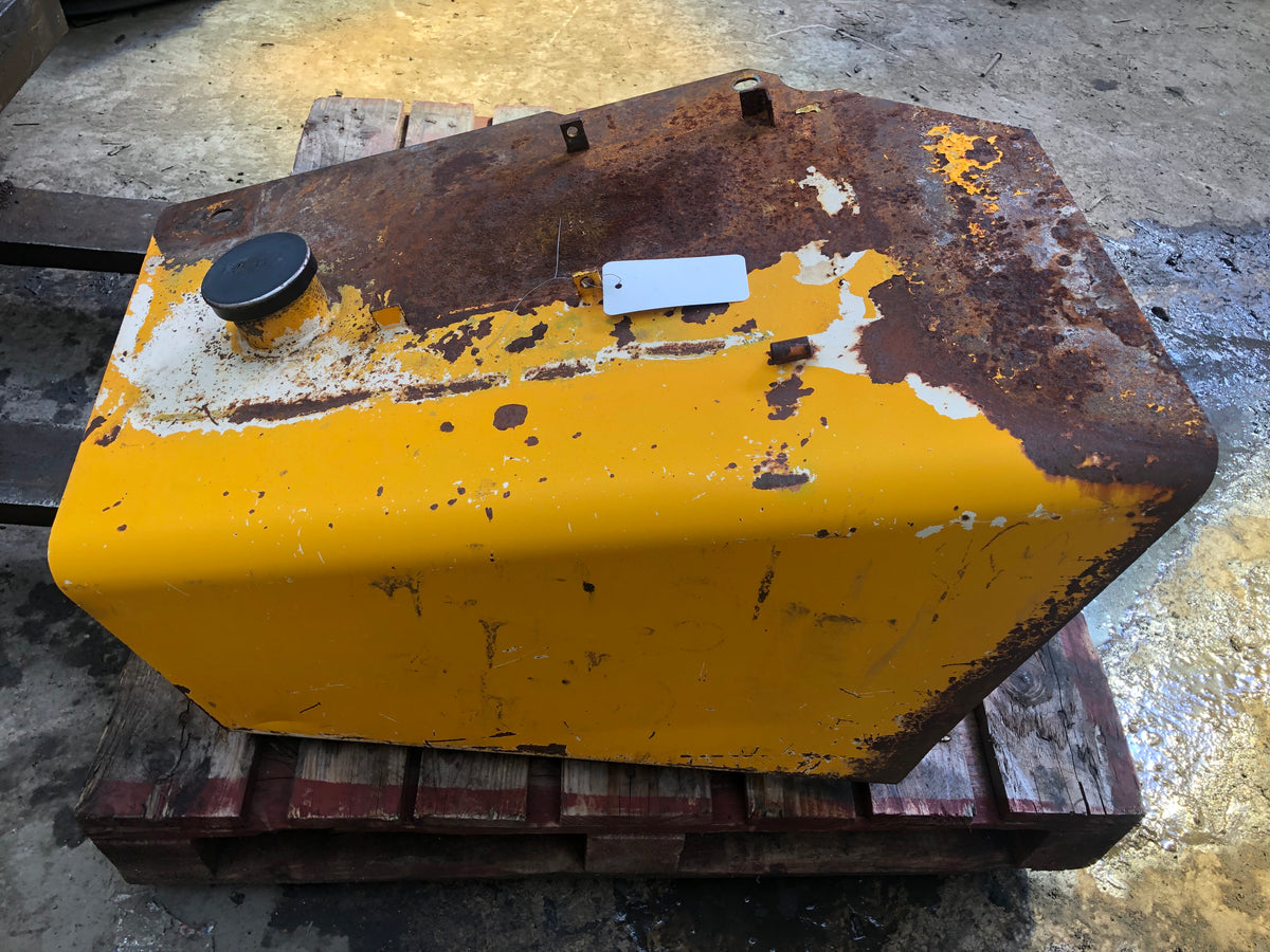 SECOND HAND FUEL TANK JCB Part No. 266/53300 - Vicary Plant JCB Spares ...