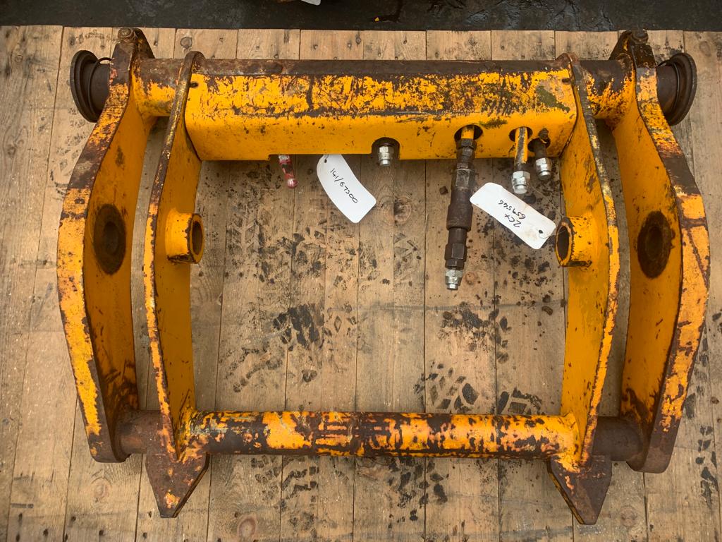 SECOND HAND QUICK HITCH 2CX JCB Part No. 141/67300 - Vicary Plant JCB ...