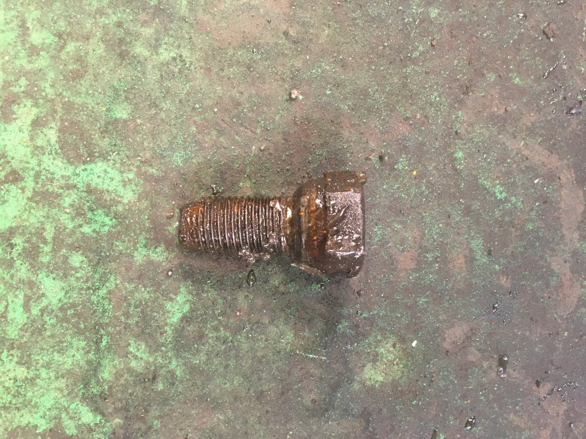 SECOND HAND WHEEL BOLT JCB Part No. 826/00533 - Vicary Plant JCB Spares ...